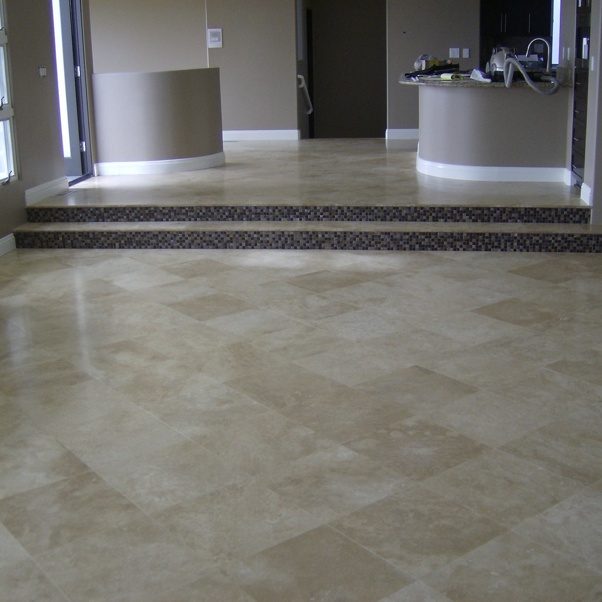 Durango Travertine | Warm Tan & Cream Travertine Stone from Mexico ...
